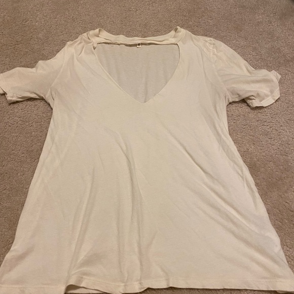 Truly Madly Deeply | Tops | Basic White Tee | Poshmark